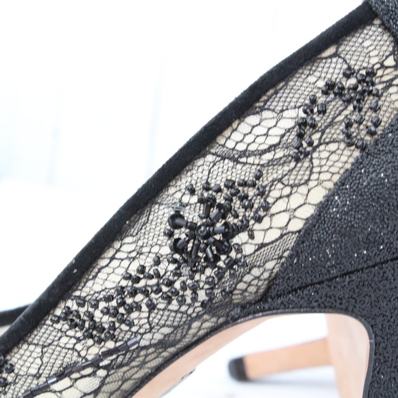 Vince Camuto | Shoes | Vc Signature Vince Camuto Womens Black Lace ...